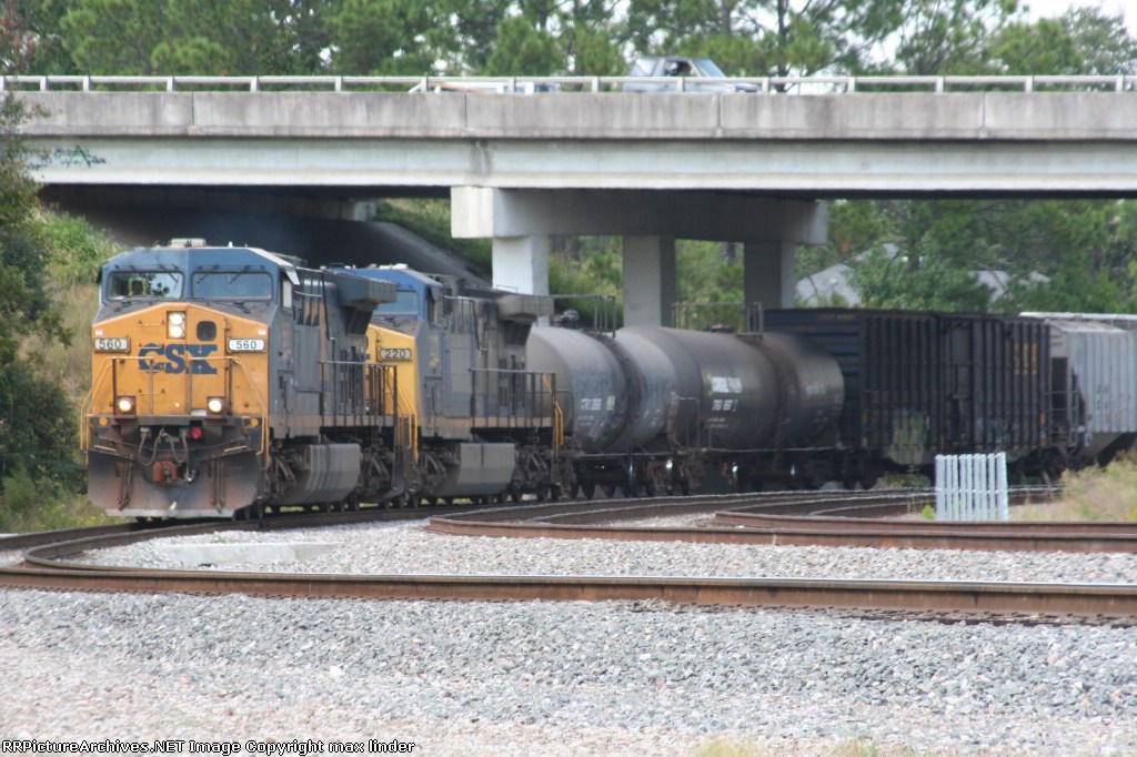 CSX 560